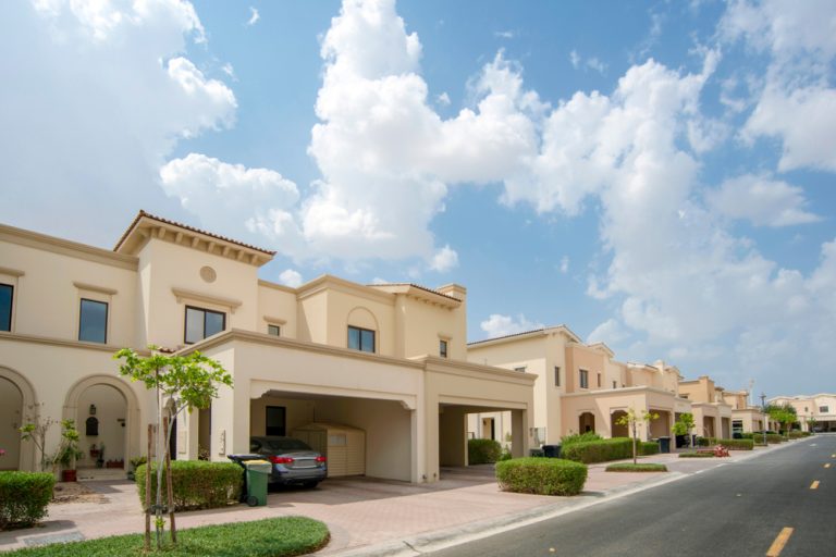 Perks Of Buying Villa Plots In Gated Communities - Bluella Realtors ...